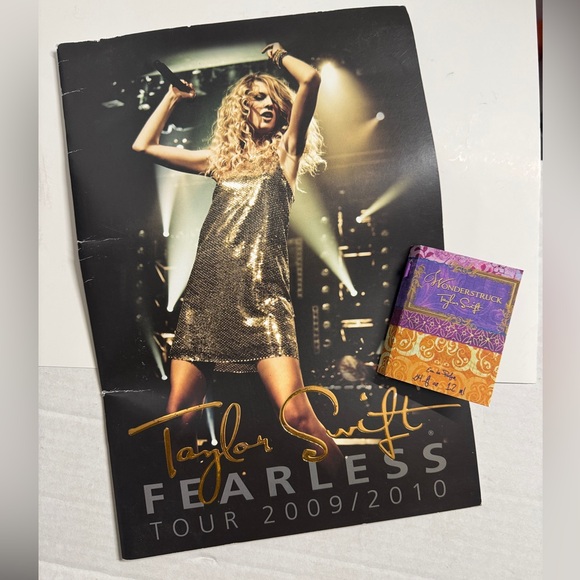 Taylor Swift | Makeup | Taylor Swift Fearless Tour With Perfume | Poshmark